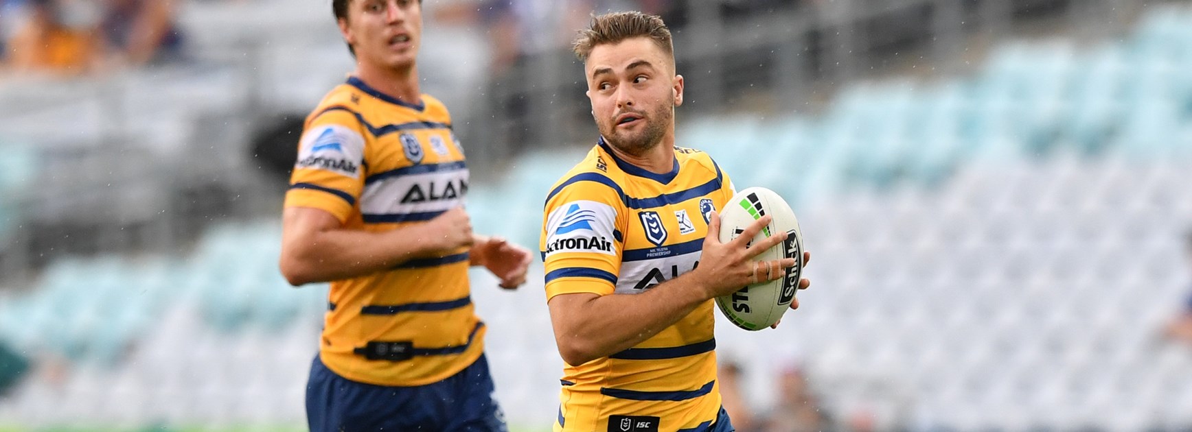 Salmon heads to the foot of the mountains with Panthers deal - NRL News